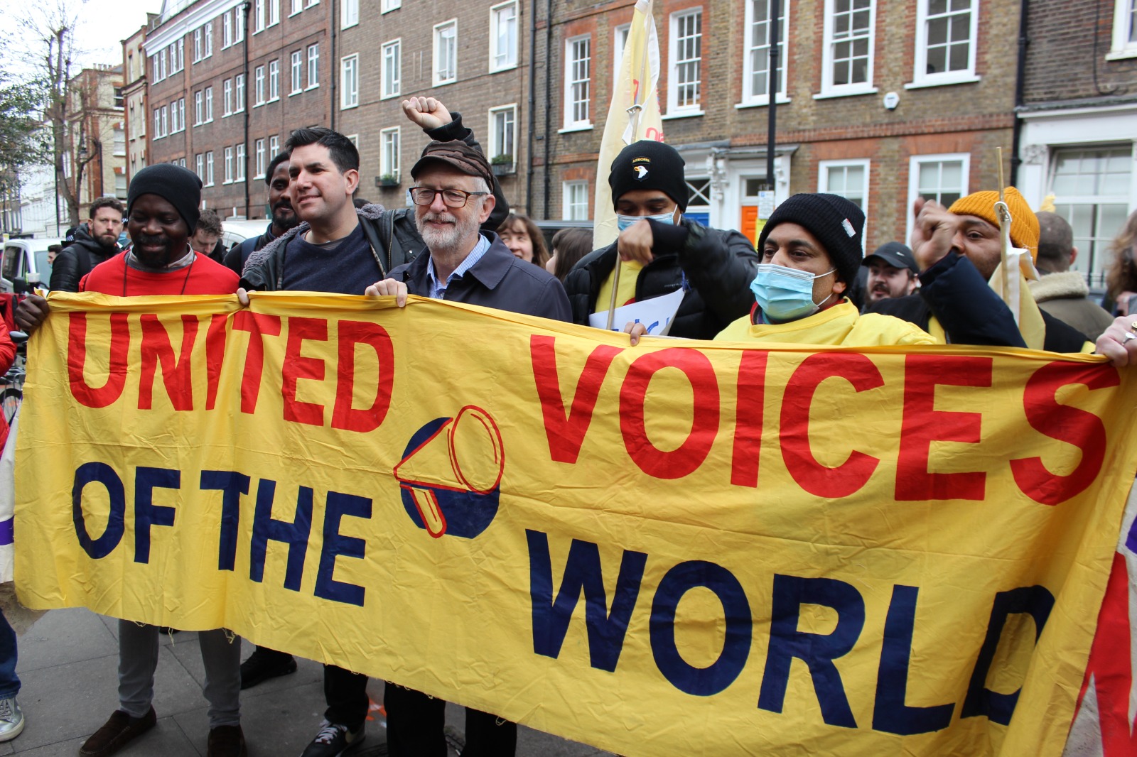 Security Guards launch a six-week strike with a huge rally and peaceful ...